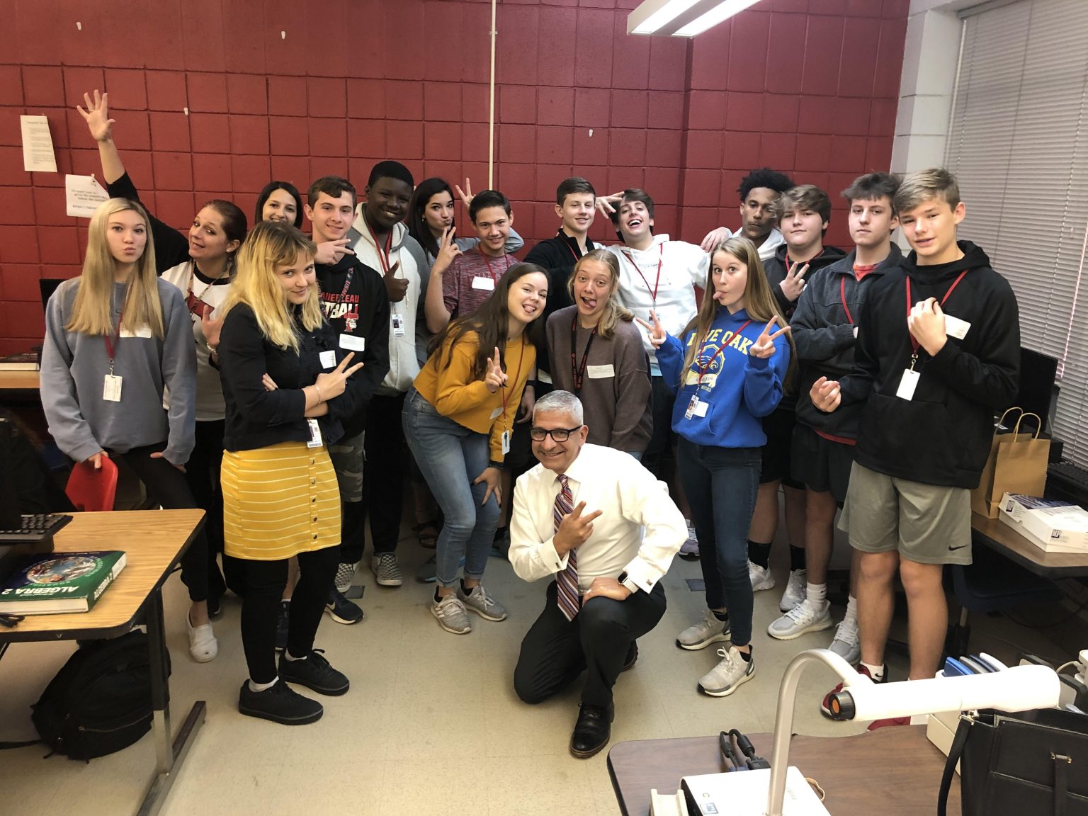 Avala Presents at Fontainebleau High Career Day - AVALA Avala Presents at Fontainebleau High Career Day - AVALA
